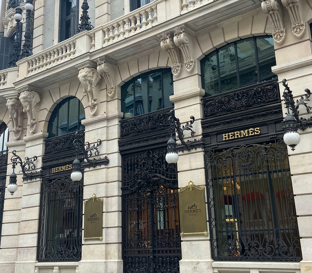 Hermès Class-Action Lawsuit Threatens To Expose Luxury Trade Secrets ...